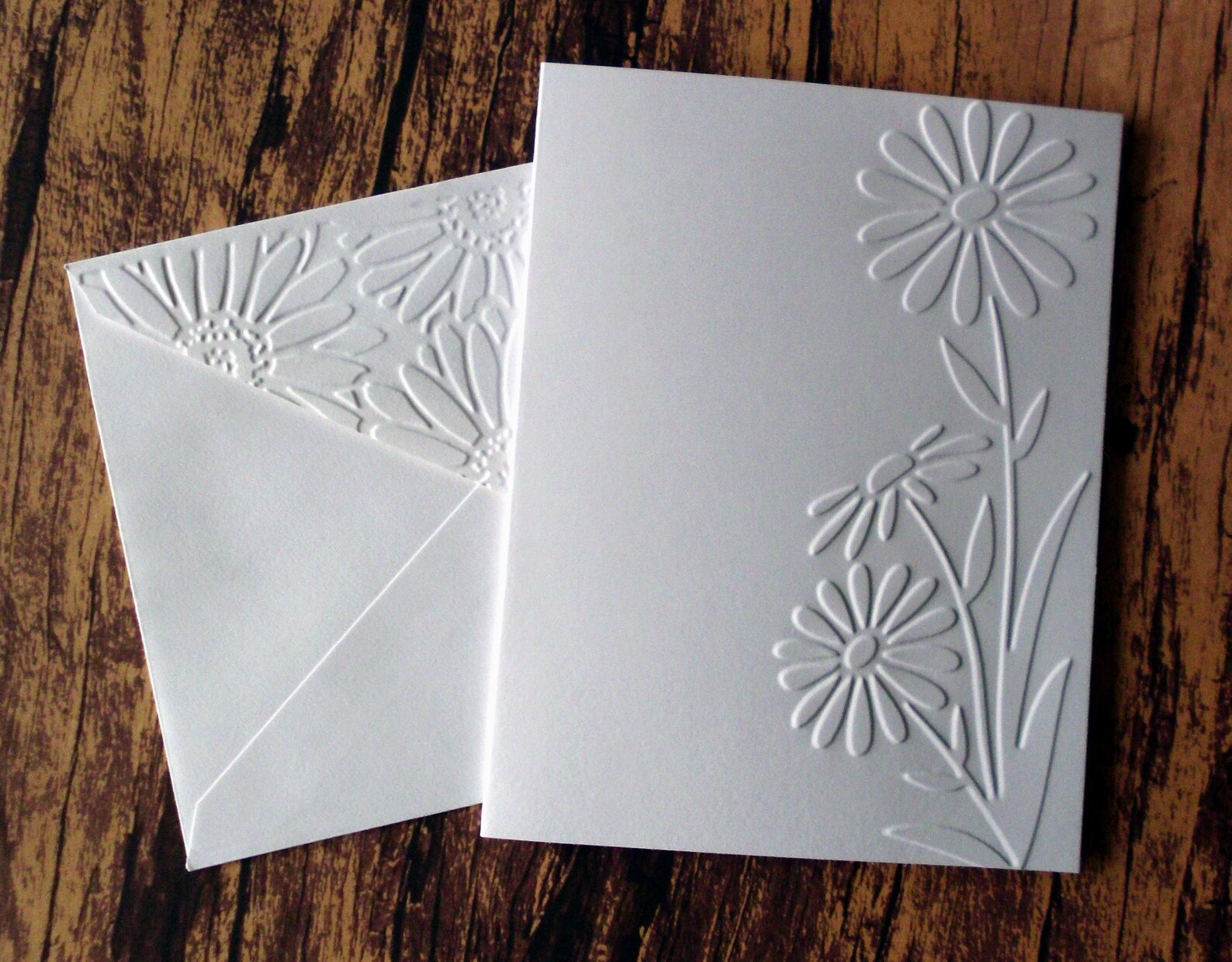 Daisy Cards Set of 5 White Embossed Daisy Note Card Set | Etsy