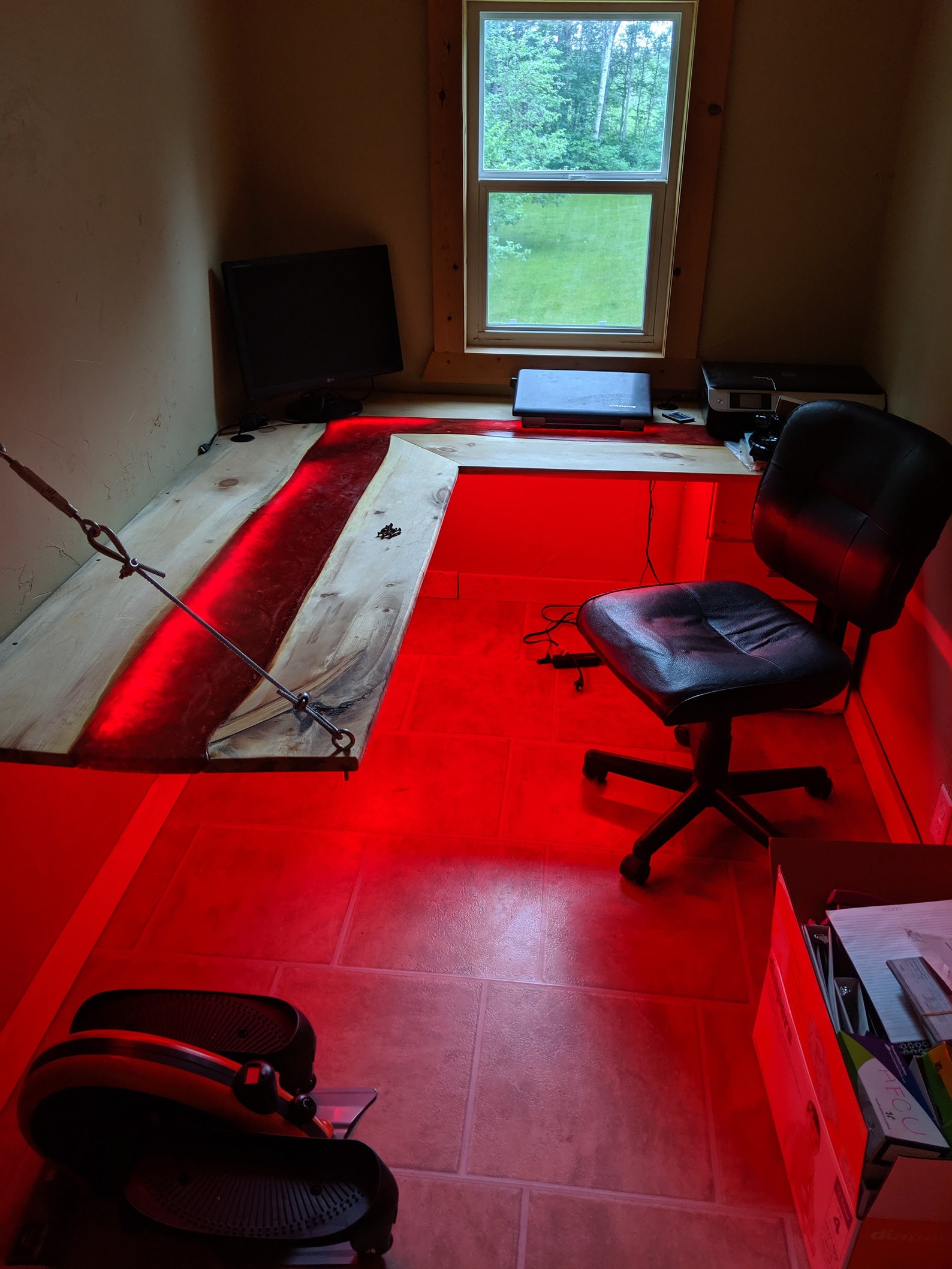 Floating Light up Resin River Table. Led Lights Make the Resin and ...