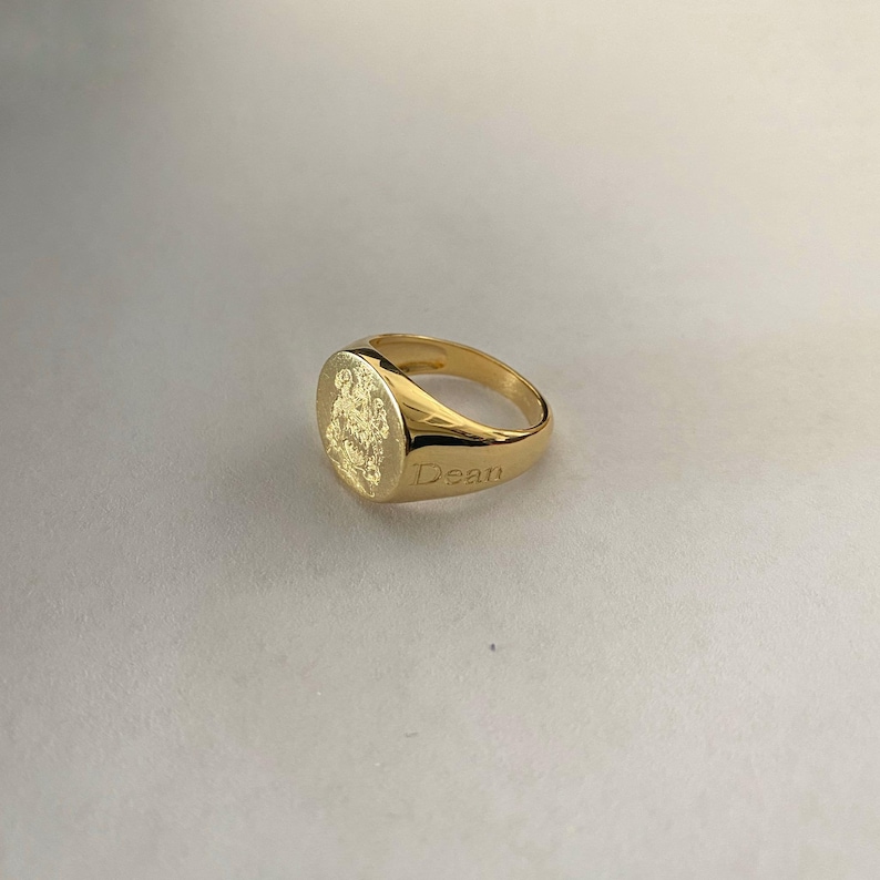 Family Crest Signet Ring, Pinky Ring, Image Engraved, Personalized Coat ...