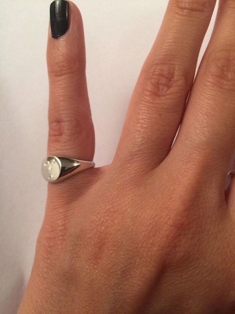 Engraved ring Personalized Ring Signet Ring women ring | Etsy