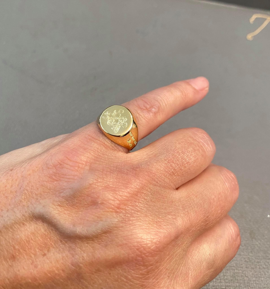 Family Crest Signet Ring, Pinky Ring, Image Engraved, Personalized Ring ...