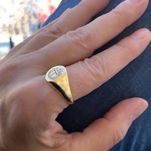 Crest Signet Ring, Pinky Ring, Image Engraved Personalized Ring, Family ...