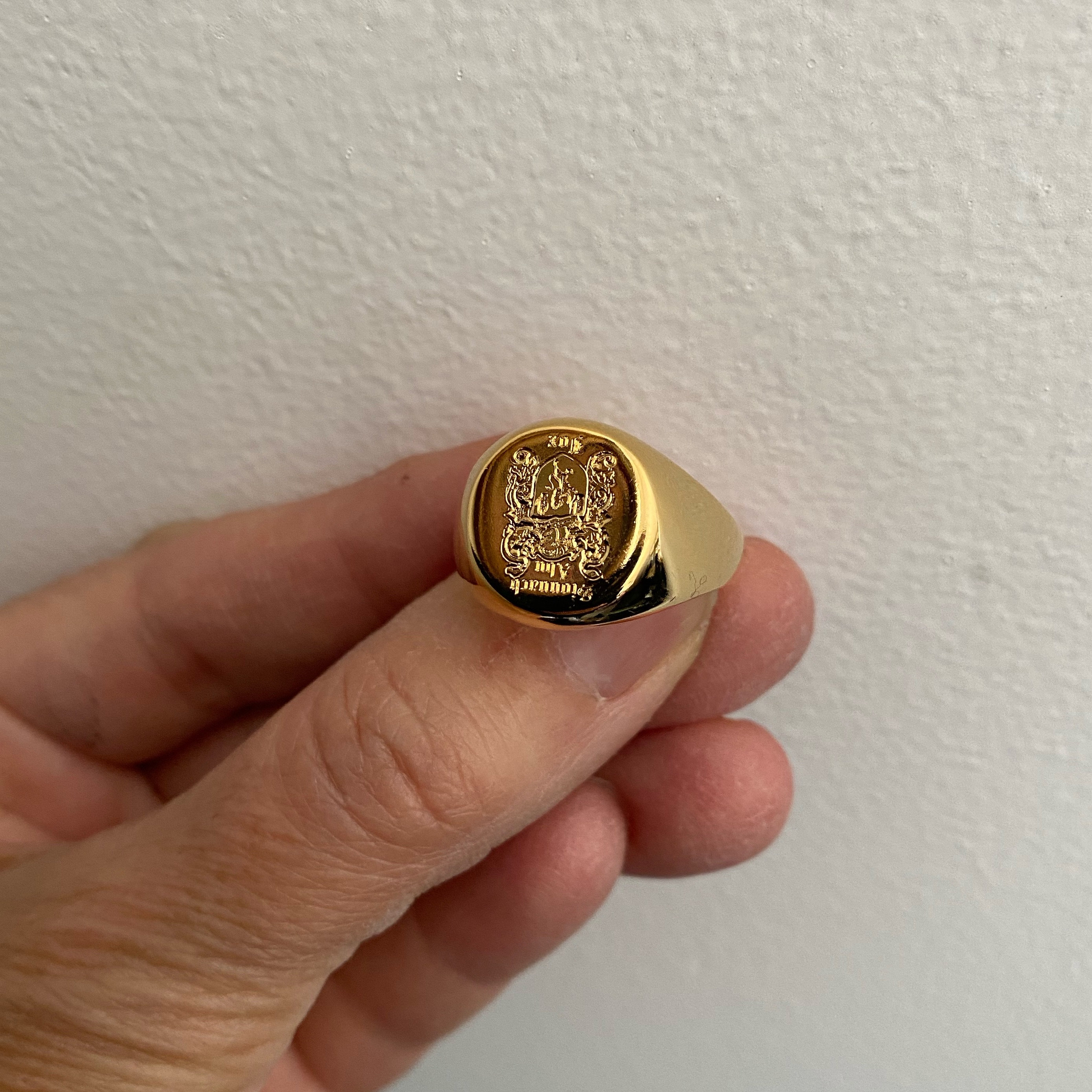 Family Crest Signet Ring, Pinky Ring, Image Engraved, Personalized Coat ...