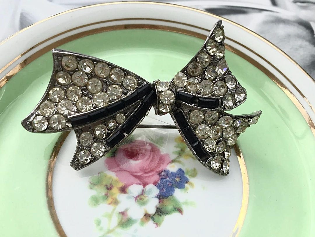 1980's Butler & Wilson (english) Bow Brooch, Encrusted With Crystal ...