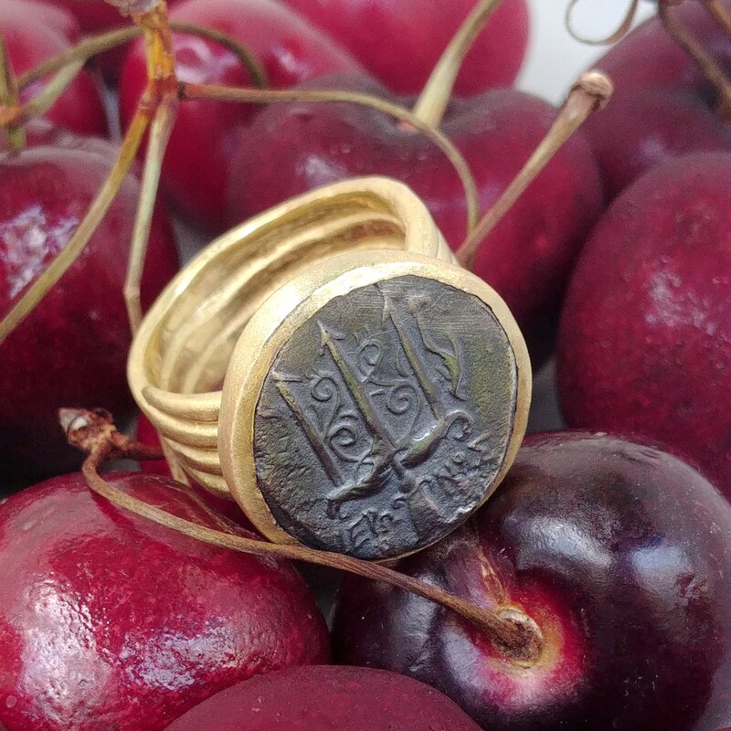 Ancient Seal Ring - Etsy