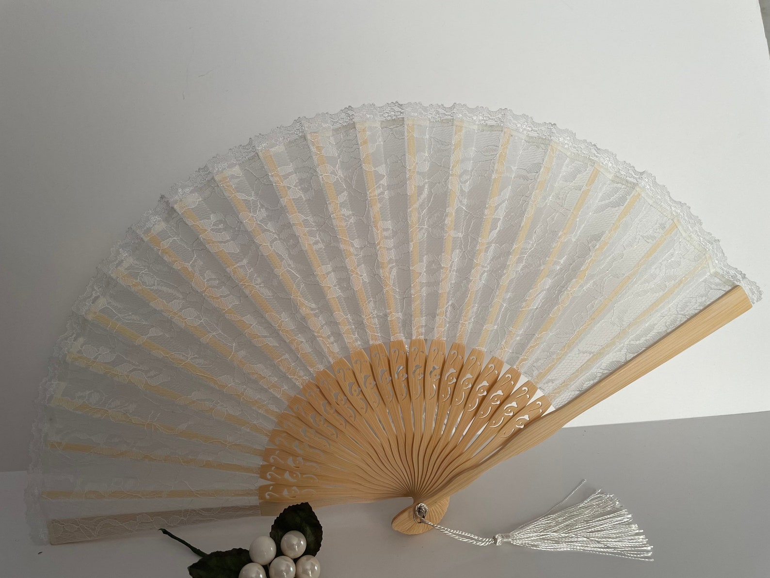 Vintage White Lace Hand Fan Bamboo Ribs Folding Fans With a - Etsy