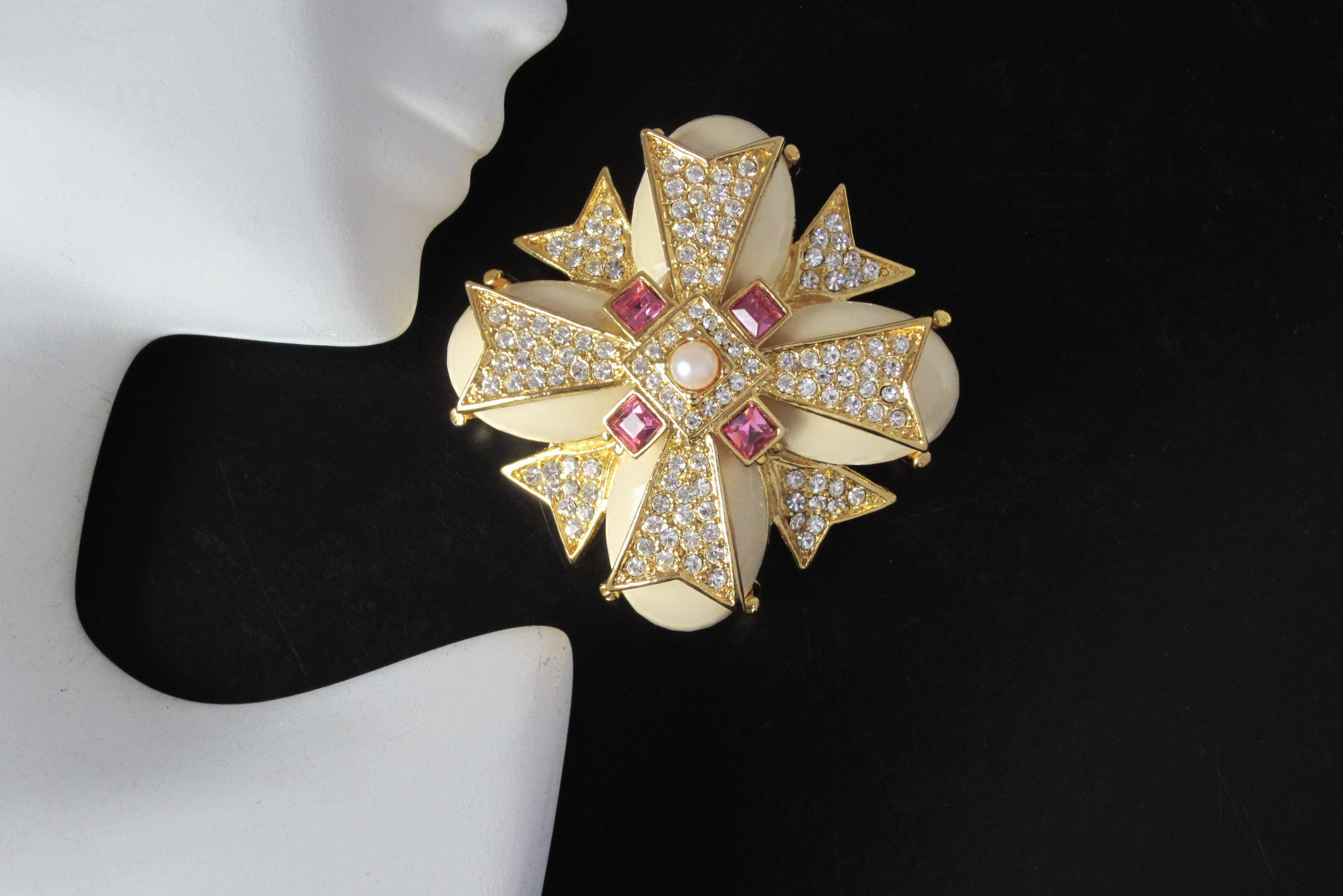 Joan Rivers signed dazzling PINK & clear crystal Maltese Cross ...