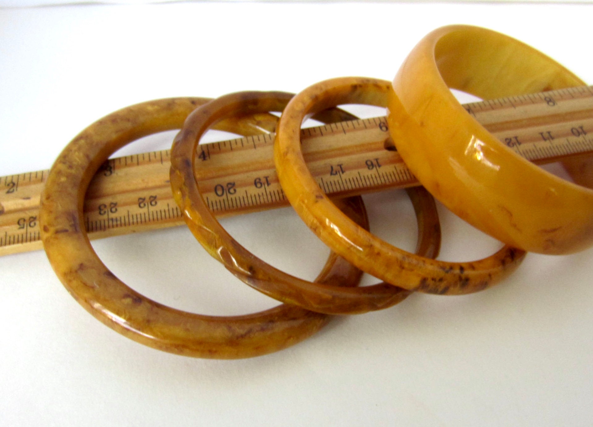BAKELITE tested lot of 4 Butterscotch Mississippi MUD Bangle Bracelets ...