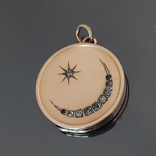 Moon Locket - Etsy