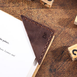Set of 2 Vintage Leather Bookmark, Engraved Leather Corner Page ...