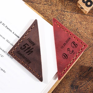 Set of 2 Vintage Leather Bookmark, Engraved Leather Corner Page ...
