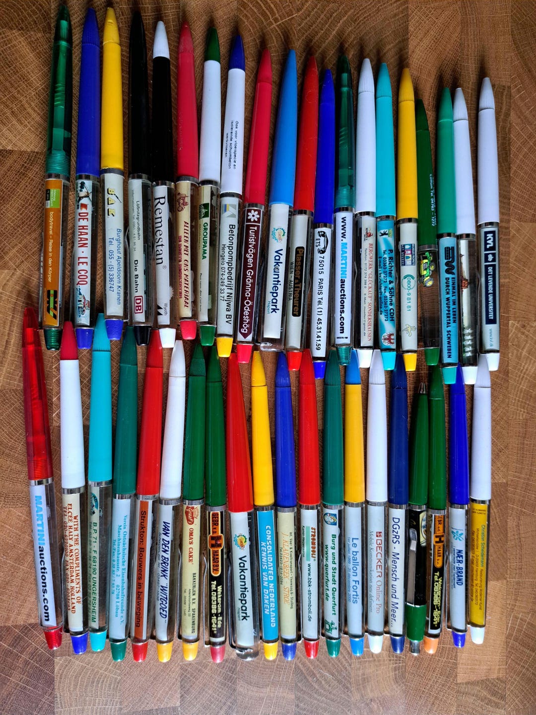 Large Lot of Vintage Floaty Pens - Etsy