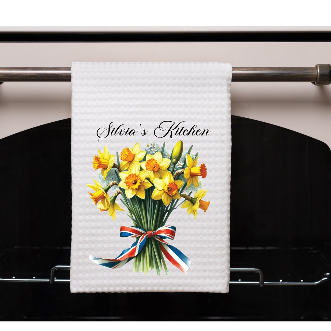 Union Jack Personalized Daffodils Kitchen Towel, Union Jack Dish Towel ...