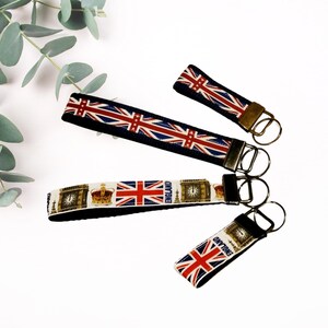 Union Jack Key Fob, London Emblems Scene Key Fob, British London Key ...
