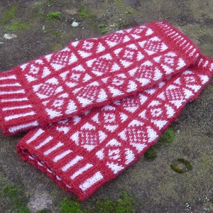 Scotland Sanquhar Knitting Kit - Fingerless Mitts - With Printed ...