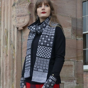 Scotland Sanquhar Knitting Kit - Shepherds Plaid Cowl - Etsy