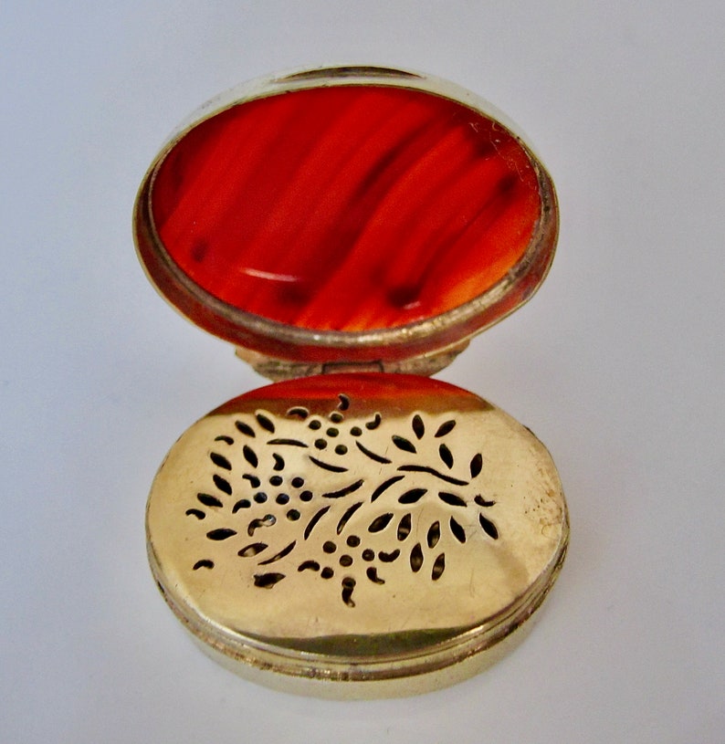 Rare George III Silver-gilt Vinaigrette With Agate Thomas Willmore ...