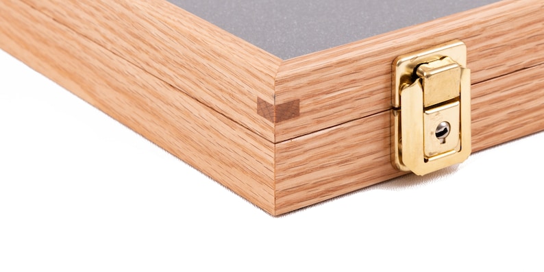 Two Timbers Extra Large Display Case With Natural Oak Finish | Etsy