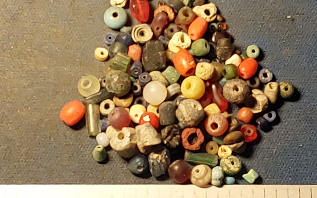 A 100 150 Ancient Roman Small Beads Circa 100-400 AD. SB 1 - Etsy UK