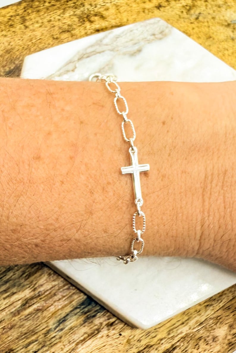Sterling Silver Cross Bracelet, Sideways Charm, Oval Chain - Etsy