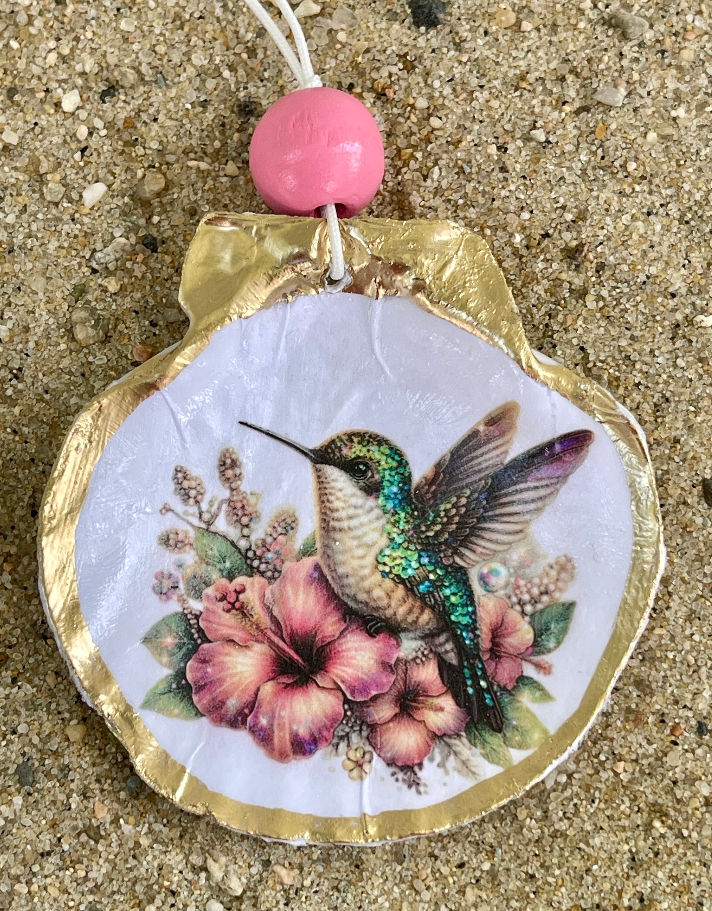 Scallop Shell Hummingbird Decopauge Ornament - Etsy