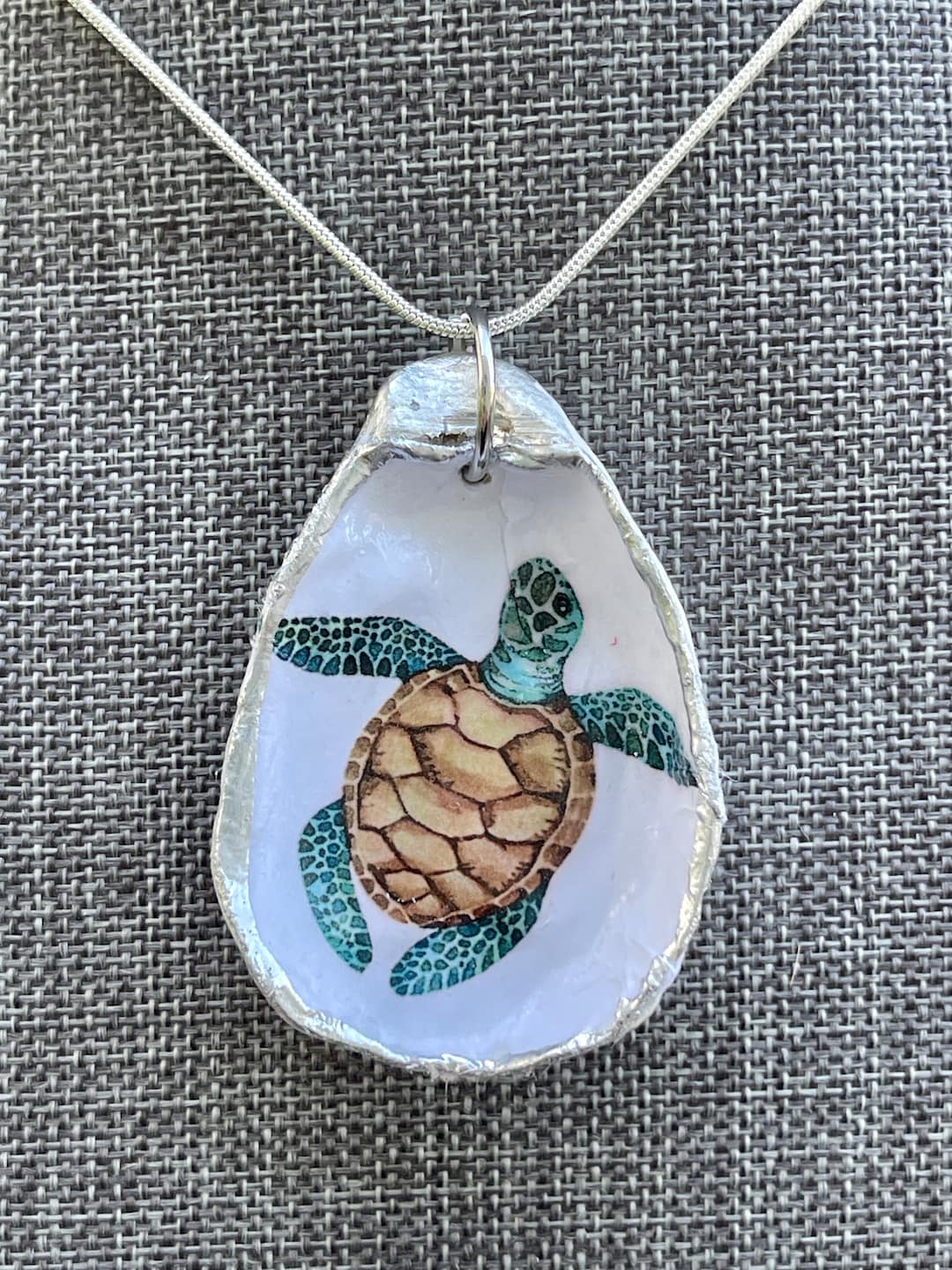 Sea Turtle Oyster Shell Necklace - Etsy