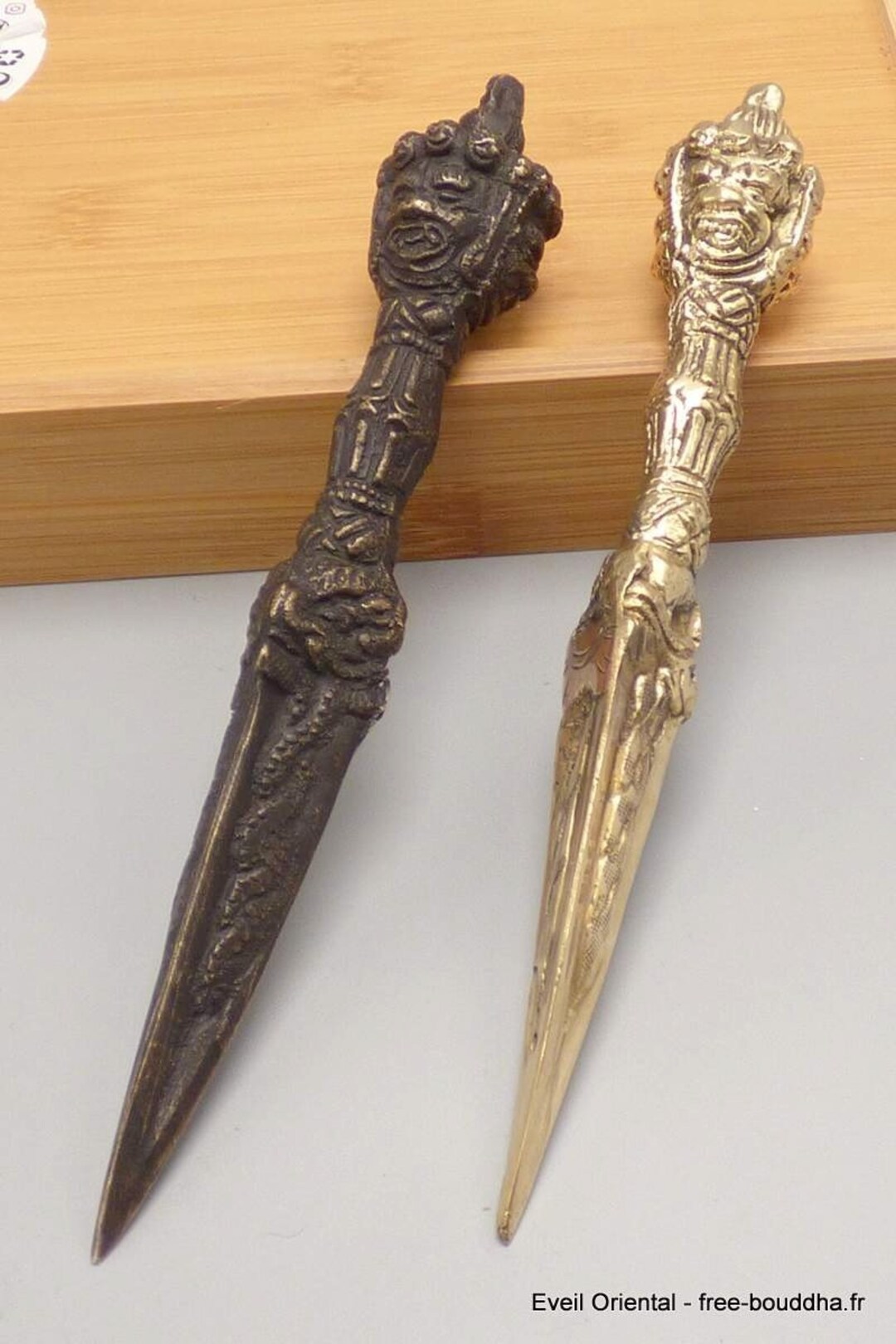 PHURBA DAGGER TIBETAN Buddhist Antique Sword in Brass or Bronze ...