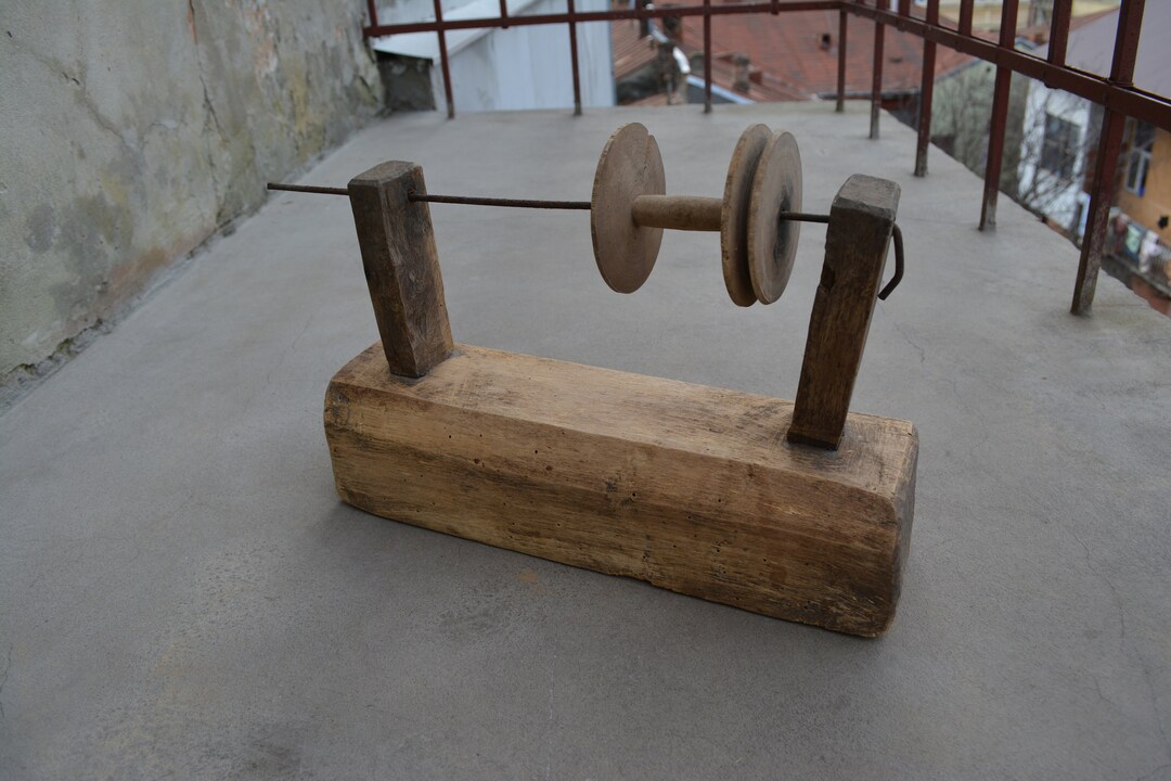 Antique Spinning Wheel- Wooden Spinning Wheel - Primitive Tool - Rustic ...