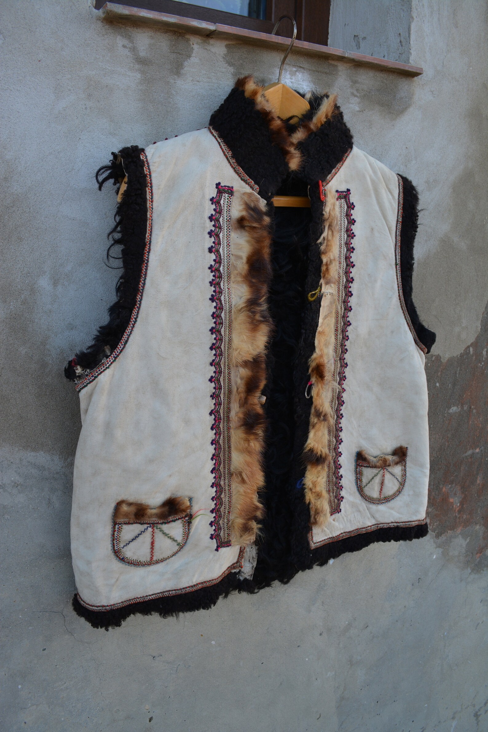 Antique Ukrainian vest Traditional Ukrainian sleeveless | Etsy