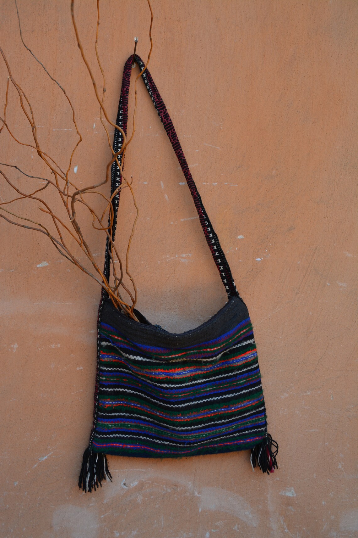 Handwoven wool shoulder bag Vintage handwoven wool bag | Etsy