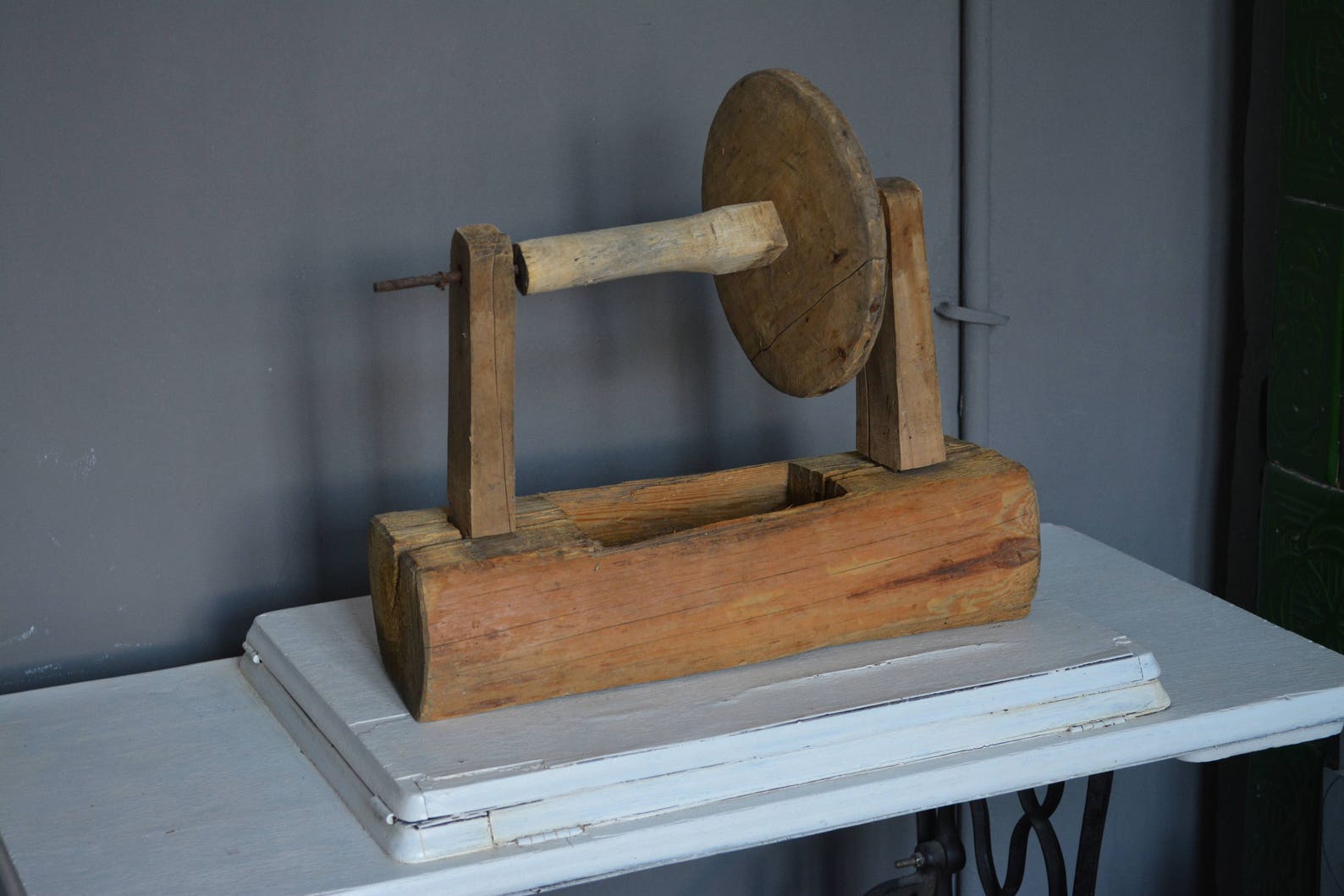 Antique spinning wheel Wooden spinning wheel Primitive tool | Etsy