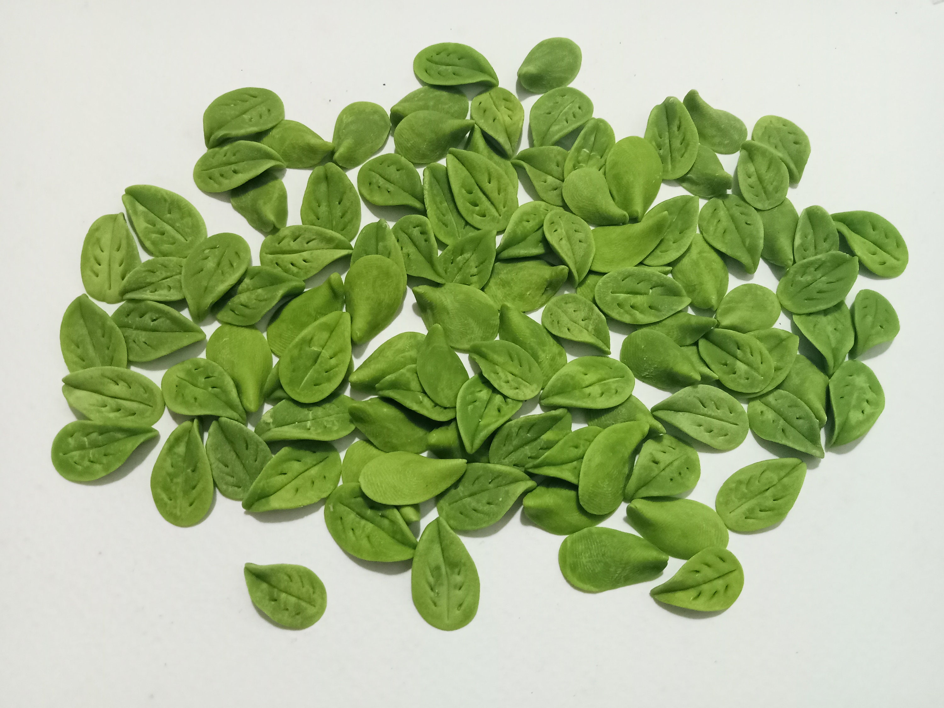 50 or 100 DEFECTIVE LEAVES, Uneven Color, Porcelain Leaves, Flower Bead ...