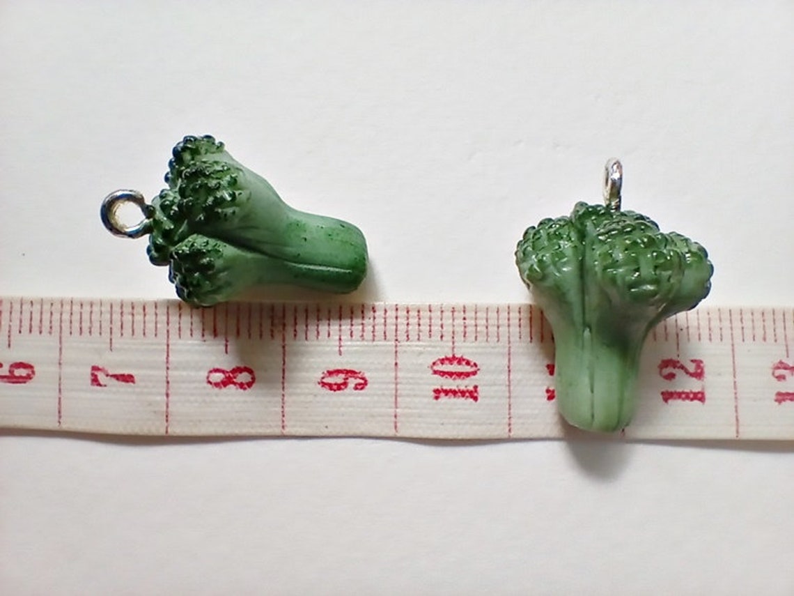 2 BROCCOLI CHARM, Cold Porcelain Veggie, Jewelry Charm, Miniature ...