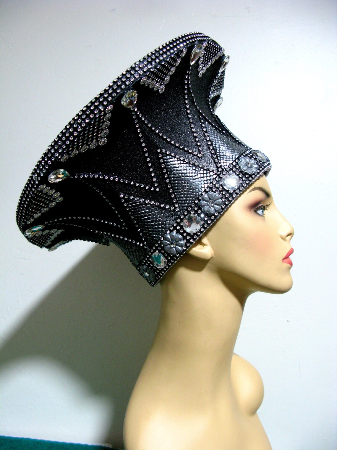 Zulu Hat Isicholo Inspiration Zulu Headdress READY TO - Etsy