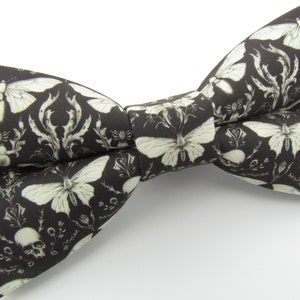 Gothic Moth and Skull Patterned Bowtie - Ornate Gothic Bowtie | Gothic ...