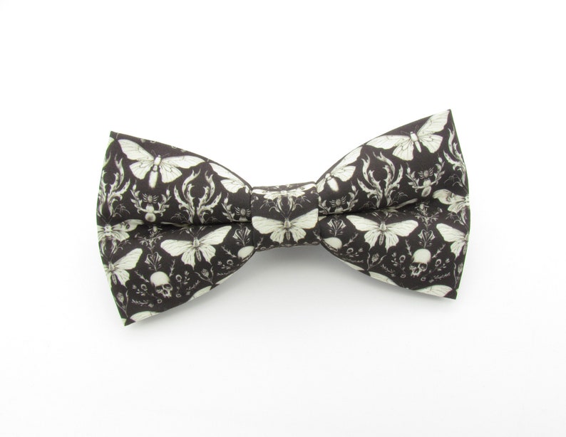 Gothic Moth and Skull Patterned Bowtie - Ornate Gothic Bowtie | Gothic ...