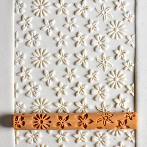 TW-009 Twig Pottery Hand Roller Daisy Branch - Etsy