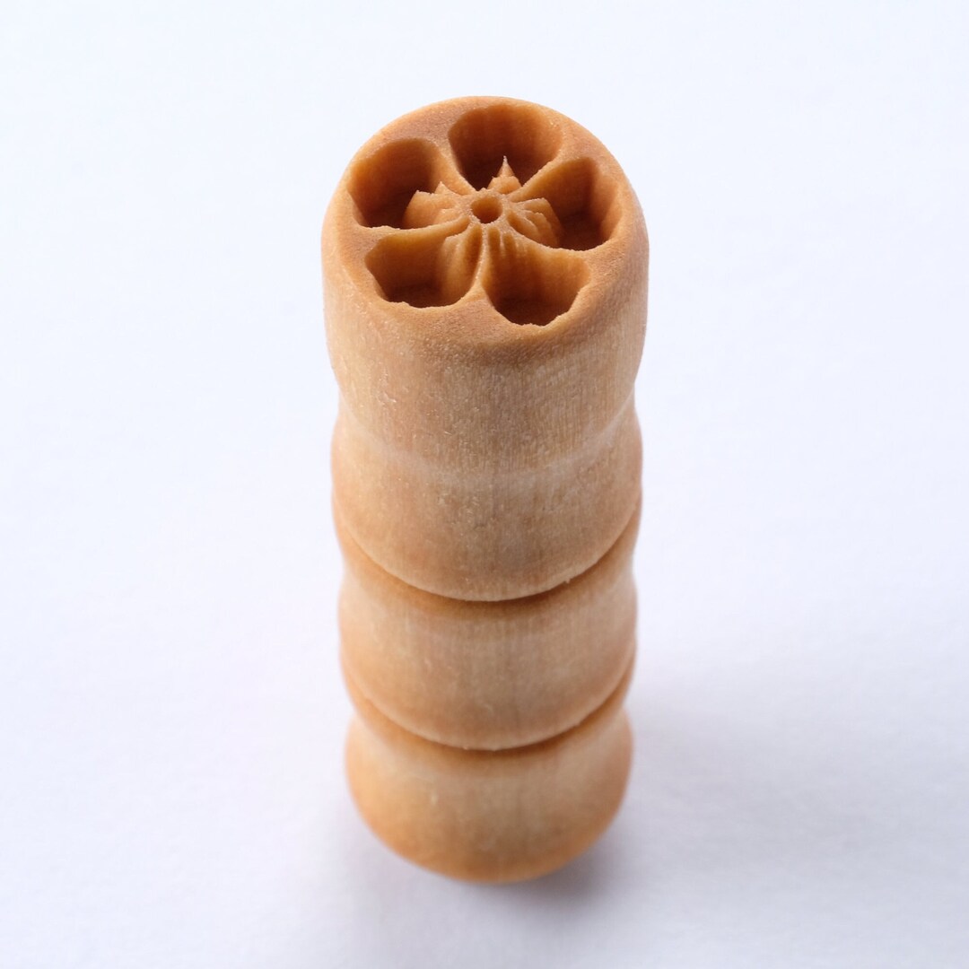 Scs-188 Small Round Wood Pottery Stamp - Hibiscus Flower - Etsy