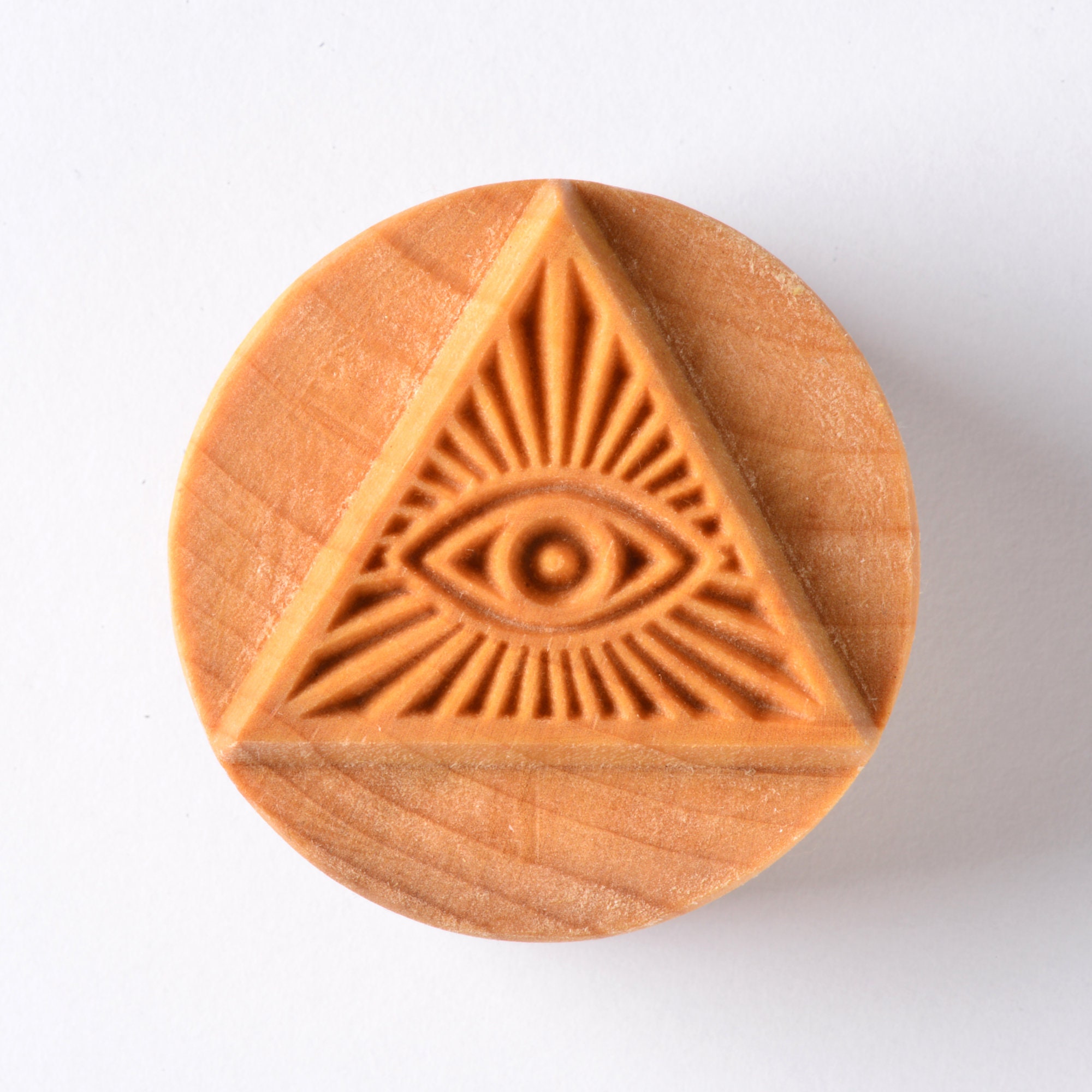 Scl-016 Large Round Stamp Pyramid Eye - Etsy