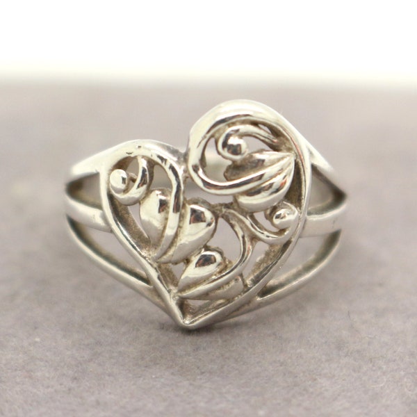 Love Token Ring - Etsy