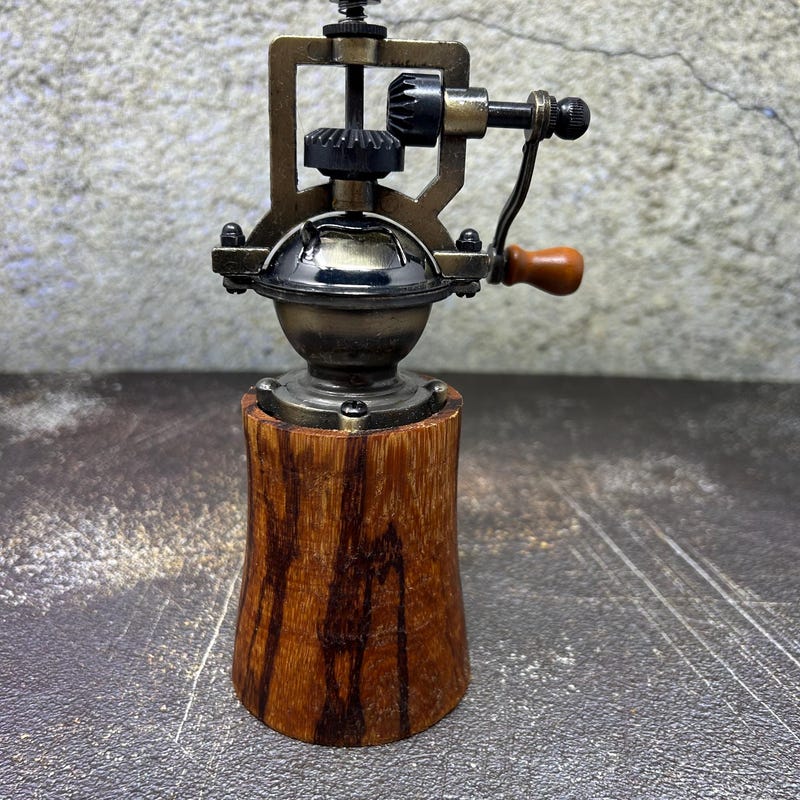 Pepper Grinder With Handle - Etsy