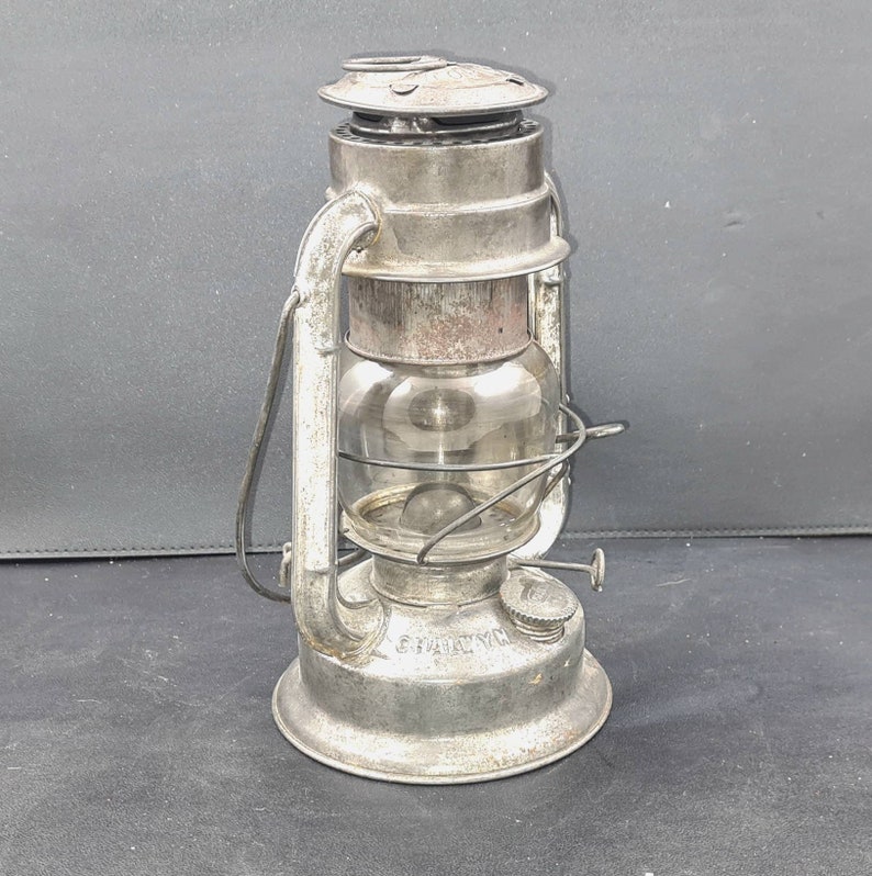 Vintage CHALWYN Kerosene Lamp Parrafin Hurricane Lantern - Etsy