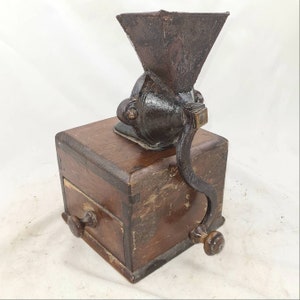 Antique Coffee Grinder Grain Wheat Mill Moulin Cafe Molinillo ...