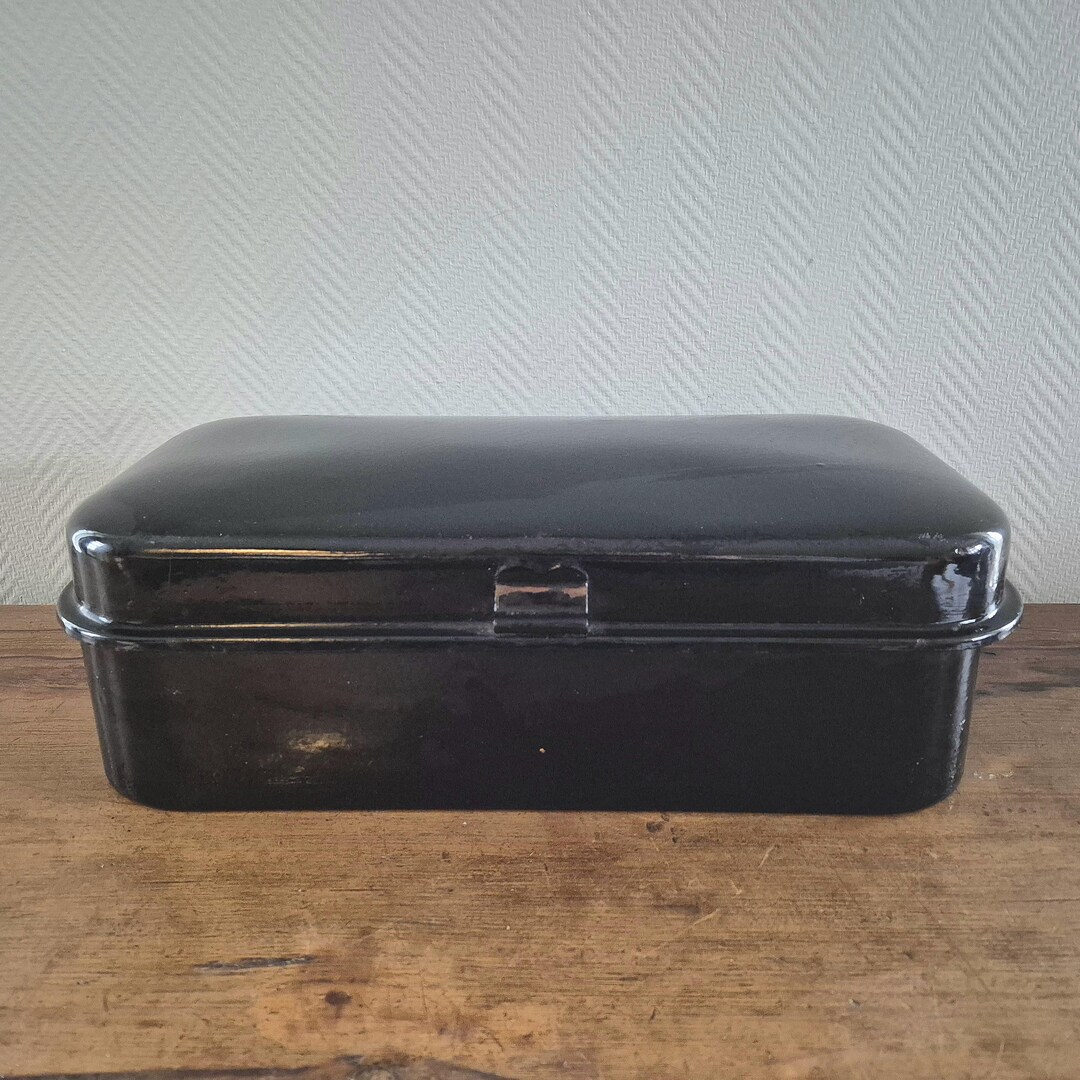 Enamel BREAD BOX Dutch Enamelware Breadbox Large Red Boite a Pain ...