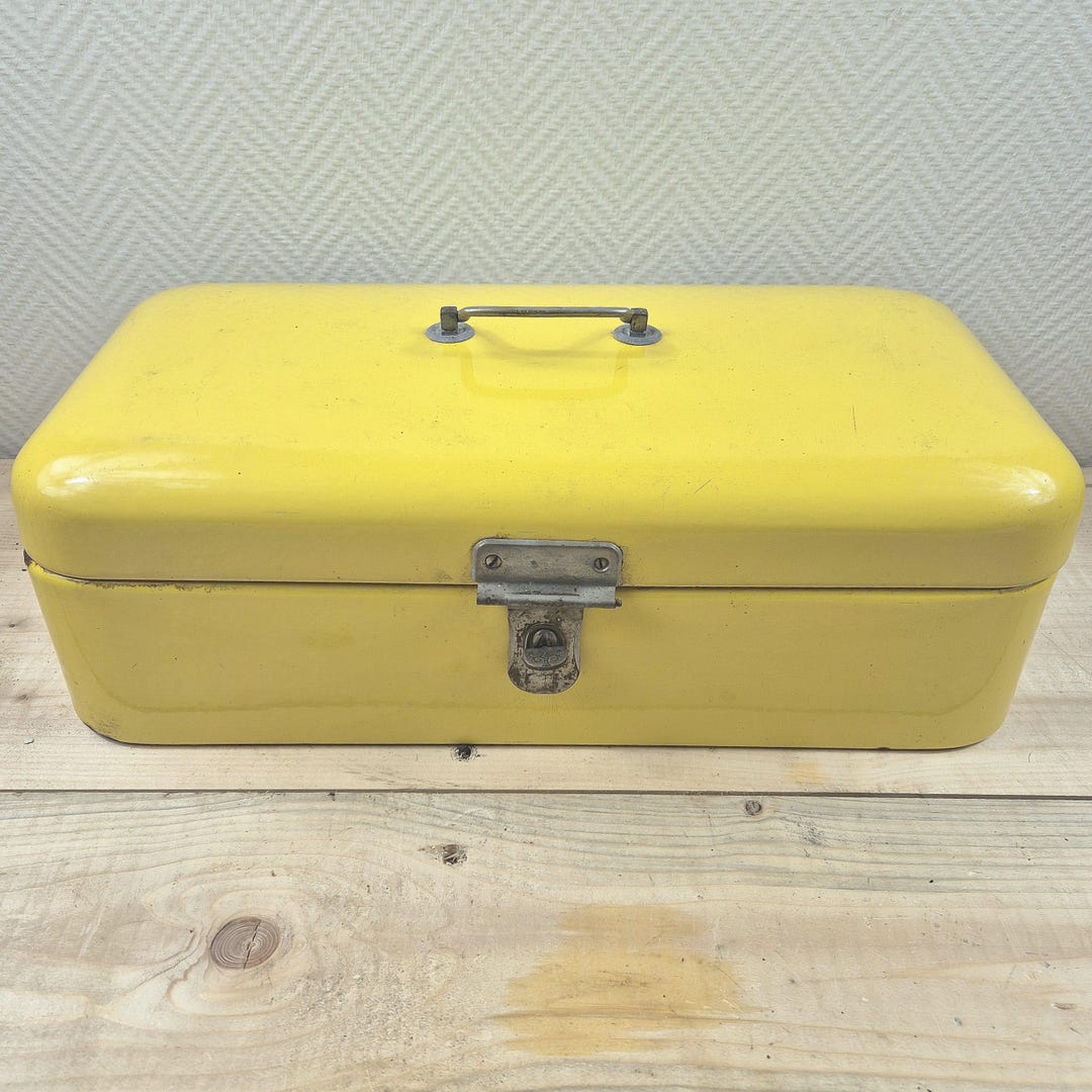 Enamel BREAD BOX DUTCH Enamelware Breadbox Large Yellow Boite a Pain ...