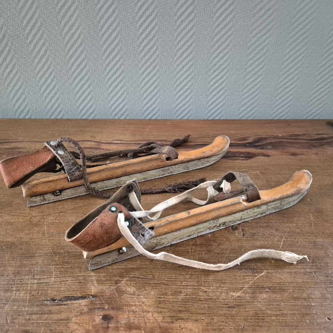 Antique Early 1920s Dutch Primitive Handmade Ice Skates by Ijsnocht ...
