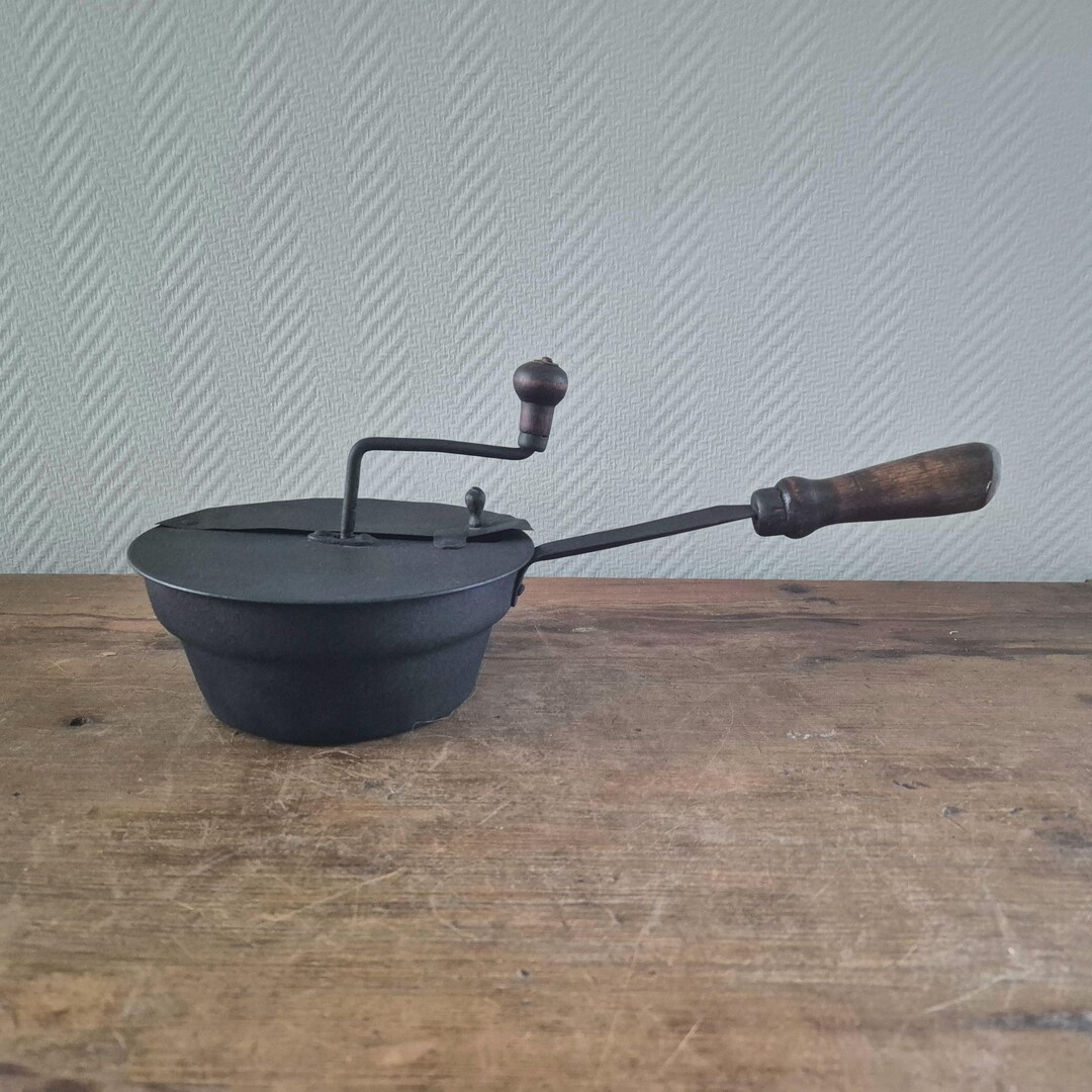 Antique Coffee Beans Roaster Pan Grilloir Cafe Kaffeeröster Coffee ...