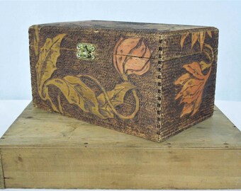 Flemish Art Box - Etsy