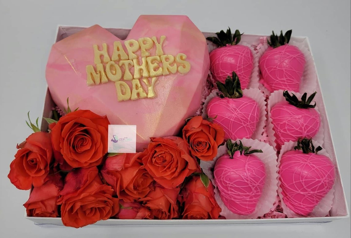 Breakable Chocolate Heart Treat Box all Occasions - Etsy