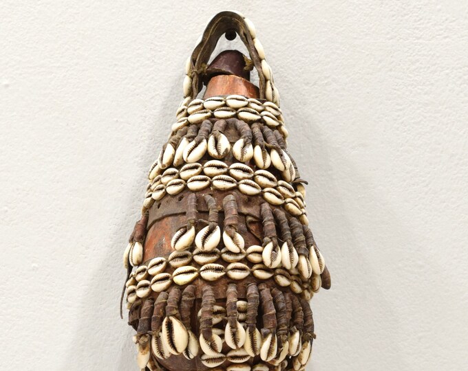 African Cowrie Shell Wood Ethiopian Container Oromo - Etsy